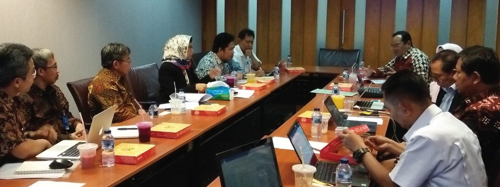 UNY DAN UPI RAIH QS ASIA UNIVERSITY RANK (AUR) 451-500: MODAL MENUJU QS ...