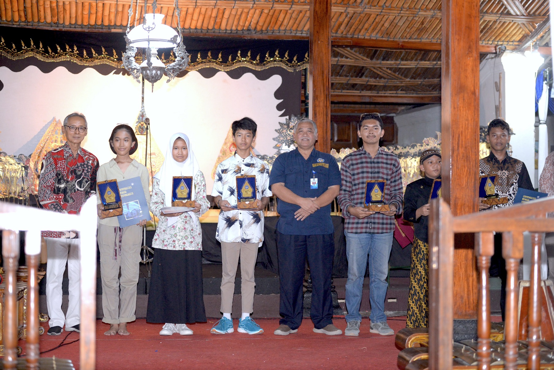 Pemenang Festival Dalang Cilik 2024 | Universitas Negeri Yogyakarta