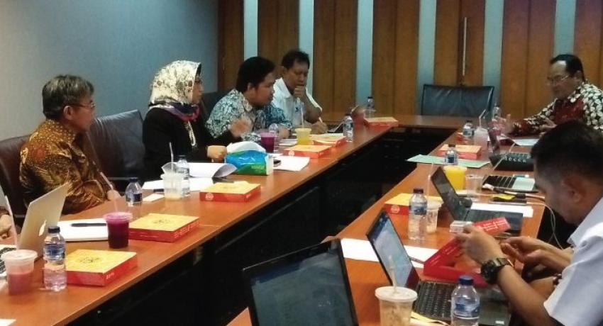 UNY DAN UPI RAIH QS ASIA UNIVERSITY RANK (AUR) 451-500: MODAL MENUJU QS ...