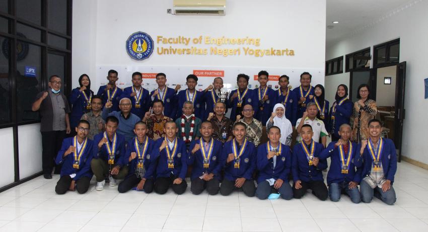 Fakultas Teknik UNY Sambut Sang Juara Shell Eco Marathon ASIA 2022 ... Fakultas Teknik UNY Sambut Sang Juara Shell Eco Marathon ASIA 2022 ...