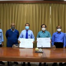 HYMNE & MARS UNY | Universitas Negeri Yogyakarta